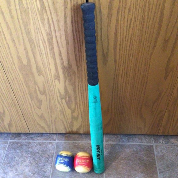 Aviva | Games | Aviva 27 Soft Padded Baseball Teeball Bat With Two Soft ...